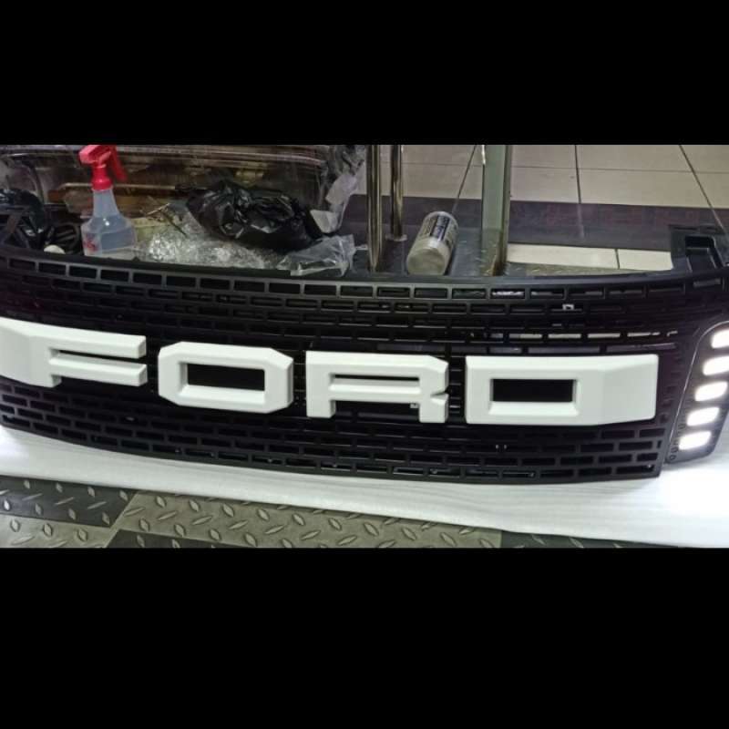 Jual Grill Ford ranger T6 2012 - 2014 embos led di Seller Gasta Depn ...