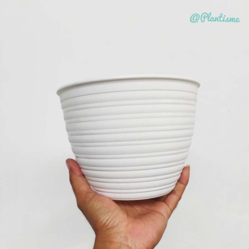 Jual Aneka Pot Plastik | Diameter 21cm | Pot Tanaman Hias Daun Bunga ...