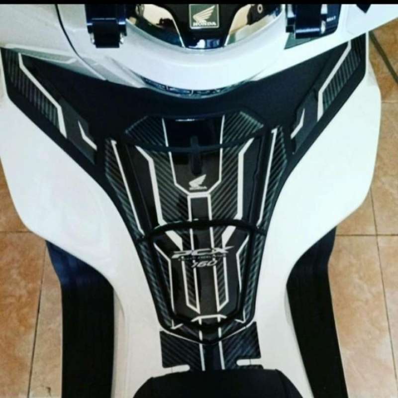 Jual sticker tankpad PCX 160 2021 RESIN - Gold di Seller JAI ACC MOTOR ...