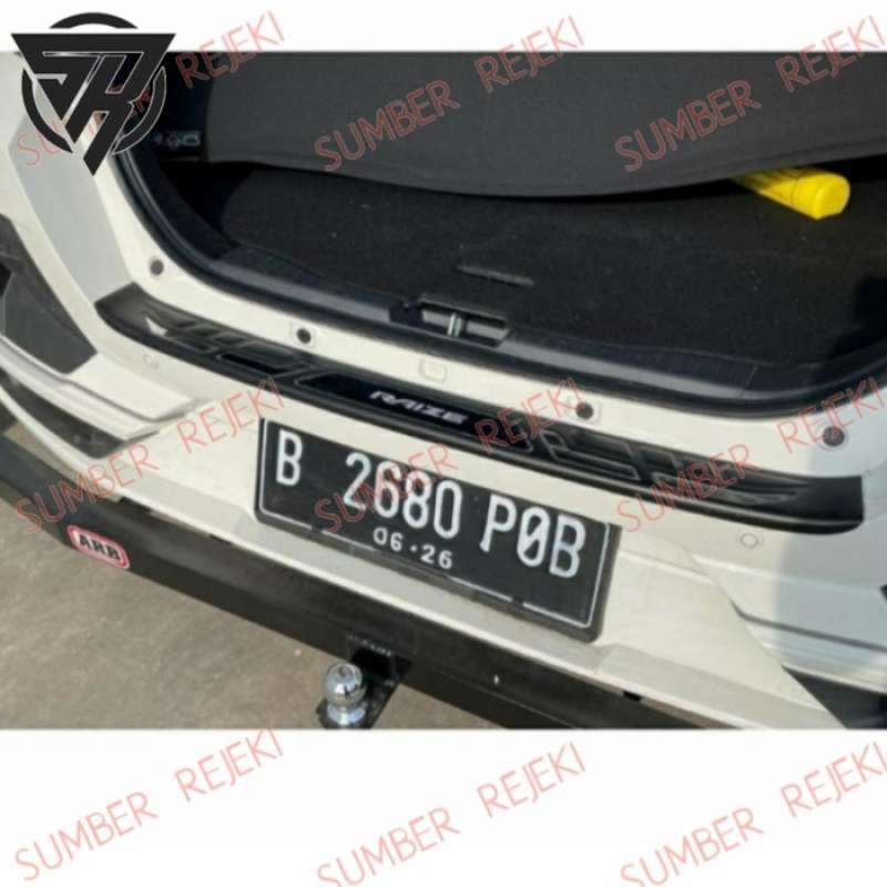 Jual Sill plate / Sillplate Bagasi Belakang Toyota Raize Exclusive ...
