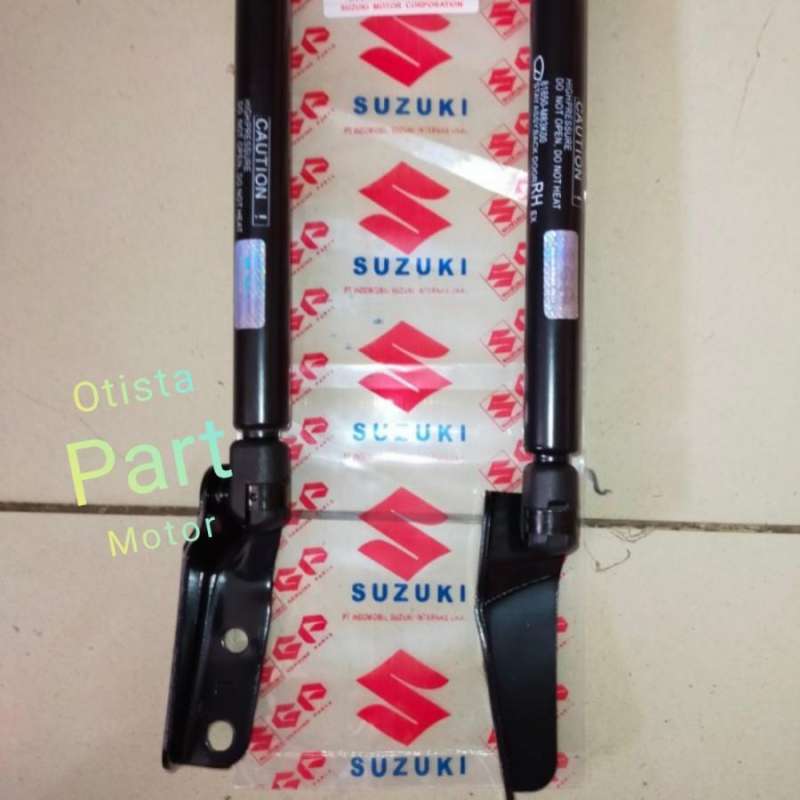 Jual Shock Shok Hidrolik Bagasi Belakang Suzuki Splash Set 2 Pcs ...