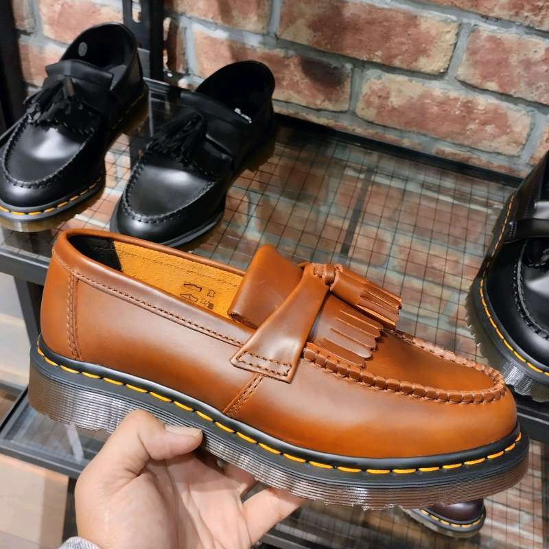 Jual Adrian Tassel Docmart Model Terbaru & Kekinian - Harga Diskon ...