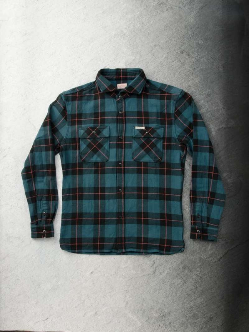 Jual The Flat Head Block Check Flannel Shirt - Dark Green / Red di ...