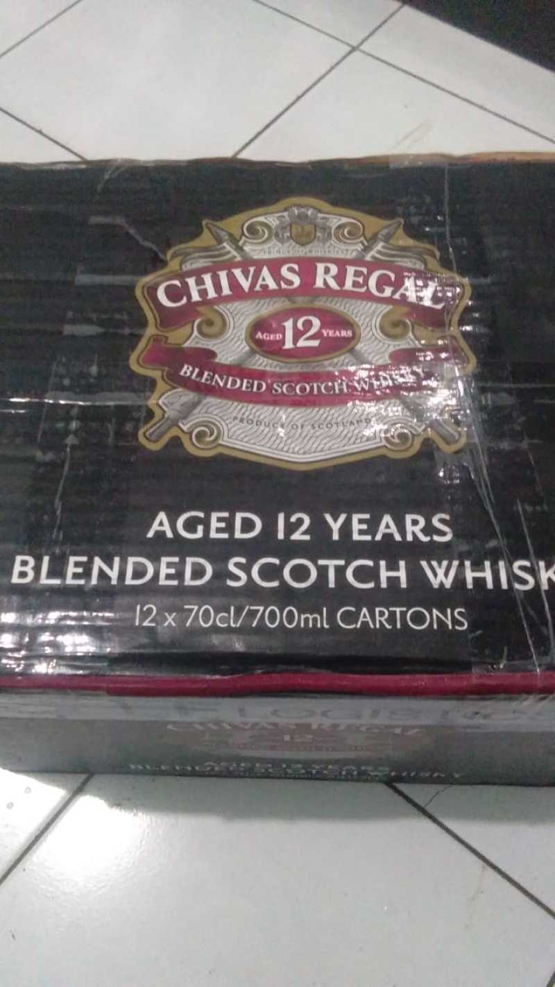 Jual Chivas Regal 12 YO Scotch Whiskey Minuman Alkohol [700 mL] di ...