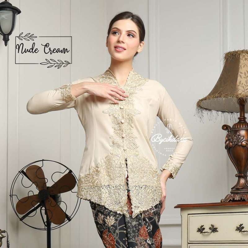 Jual By SB - (TOP ONLY) BYCIKDARA KEBAYA SULAM DARA | baju kebaya ...
