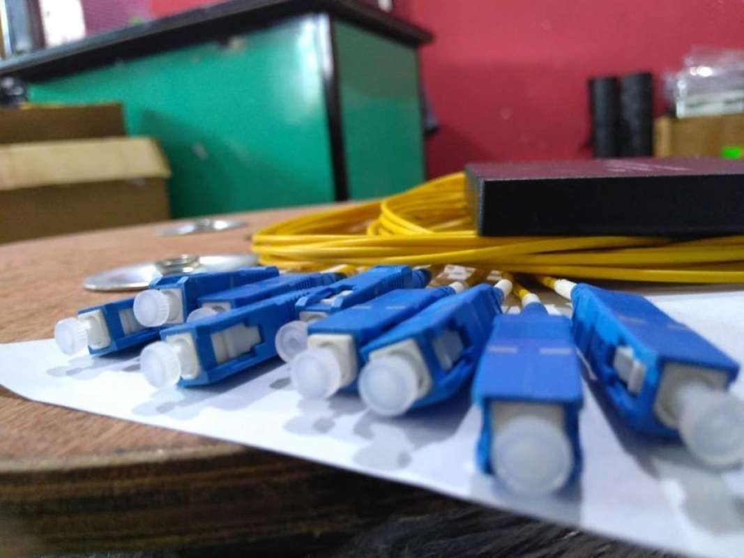 Jual Passive Splitter Pasif Splitter 1:8 Modular Besar Fiber Optik Di ... Jual Passive Splitter Pasif Splitter 1:8 Modular Besar Fiber Optik Di ...