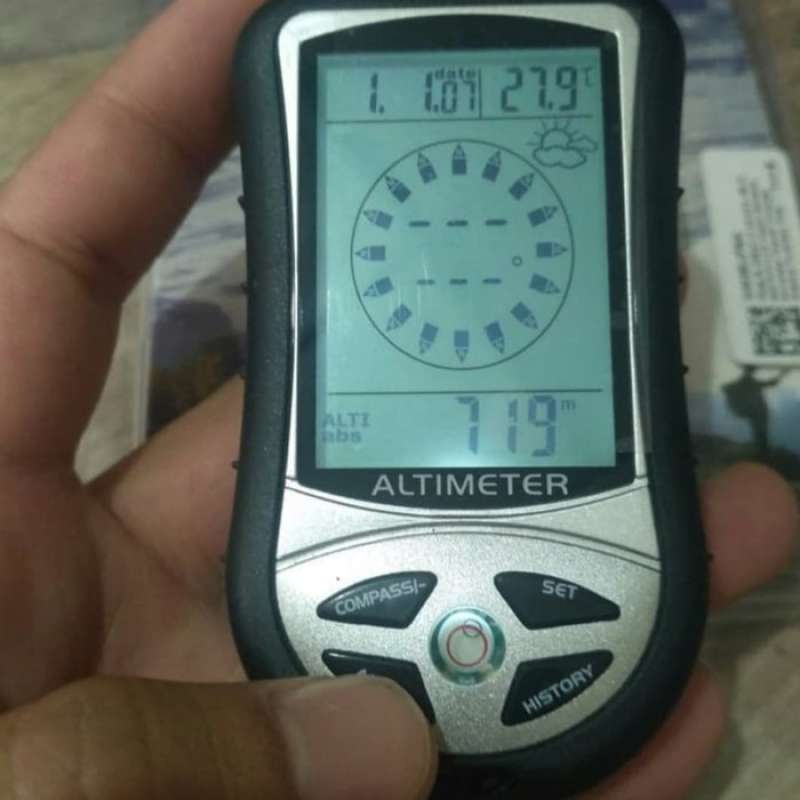 Jual Alat Ukur Ketinggian Digital Altimeter 8in1/kompas Digital/hiking ...