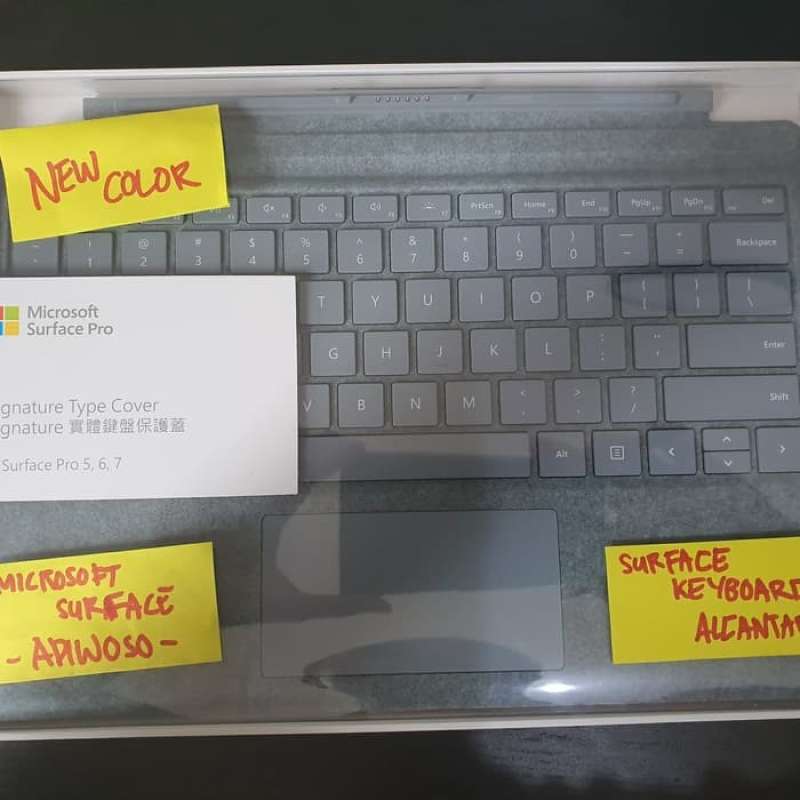 Promo Microsoft Surface Pro Type Cover Alcantara Ice Blue Diskon 33% di ...