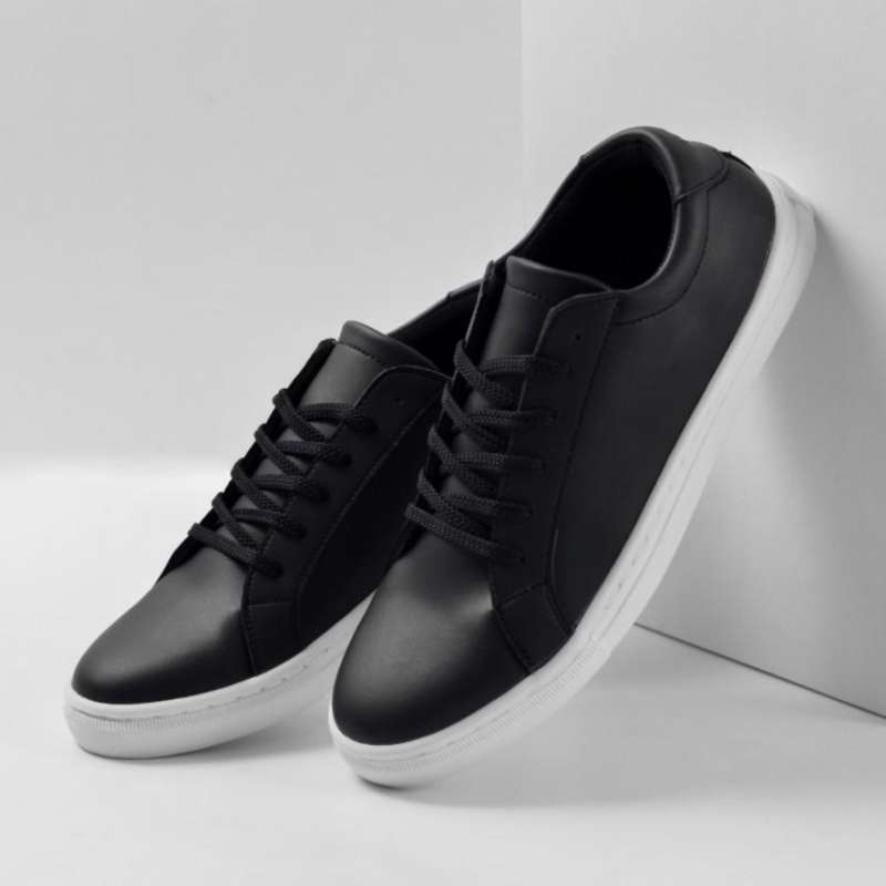 Jual Victor Full Black |manneedme X Arf| Sepatu Sneakers Pria Casual ...