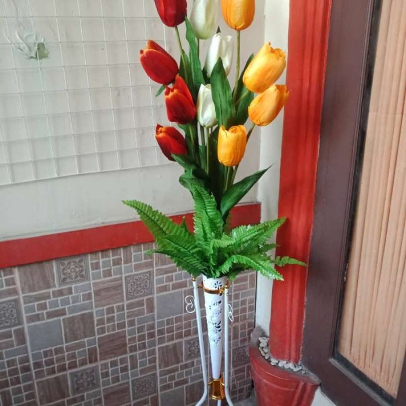Promo artificial bunga buat sudut ruangan bunga tulip dengan vas ...