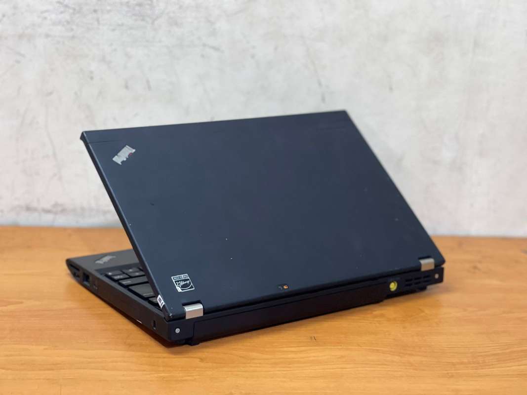 Jual Laptop Lenovo Thinkpad X230 Core i5 di Seller Hawe Computer - Kab ...