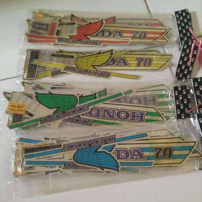 Jual Satu Set Lengkap Stiker Motor C70 Nametag Honda Olong Minthi ...