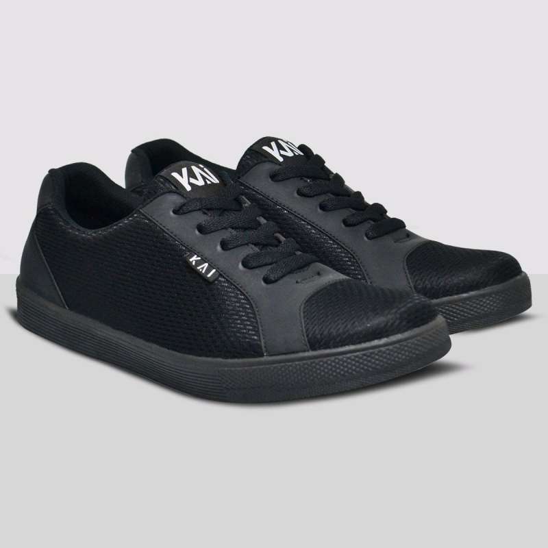 Promo Sepatu Sneaker Pria Warna Hitam Sepatu Cowok Keren Sepatu Kets ...