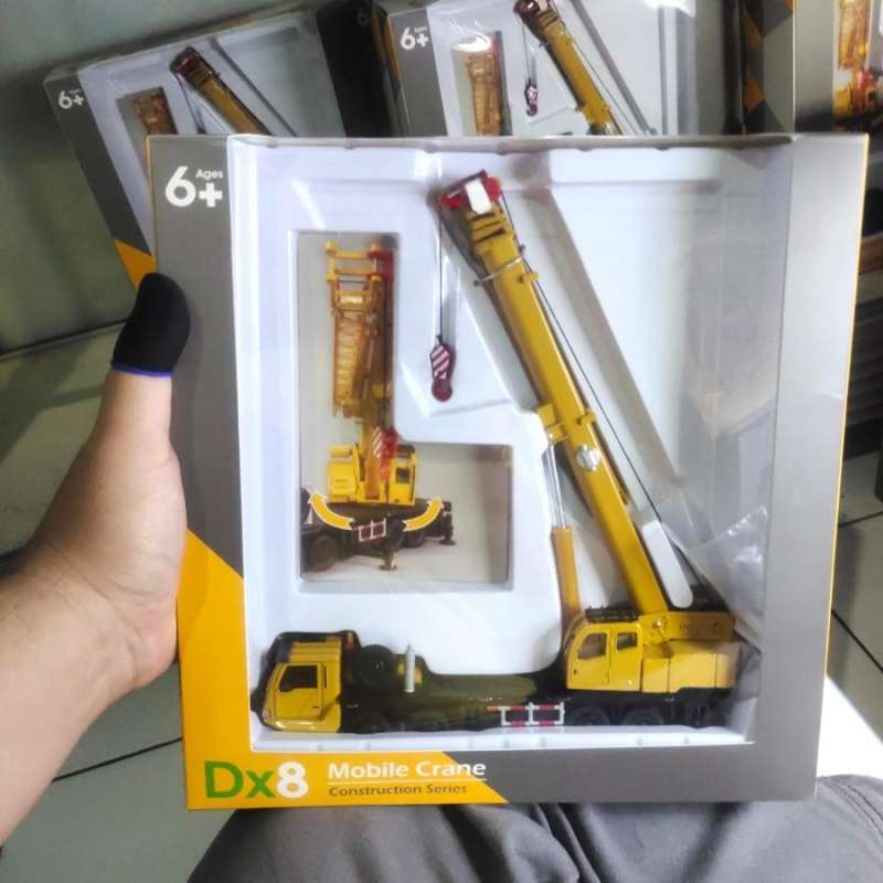 Jual diecast alat berat truck mobile crane miniatur crane besi di ...