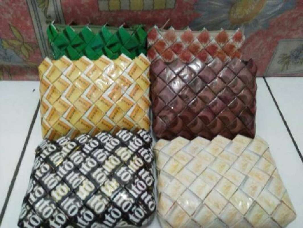 Jual Dompet ukuran medium/dompet bungkus kopi/dompet daur ulang/dompet ...