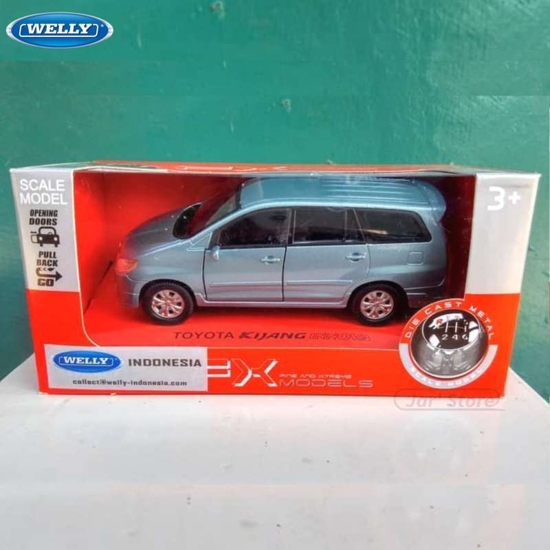 Jual Diecast Innova miniatur Toyota kijang Welly 1:32 Warna biru ...