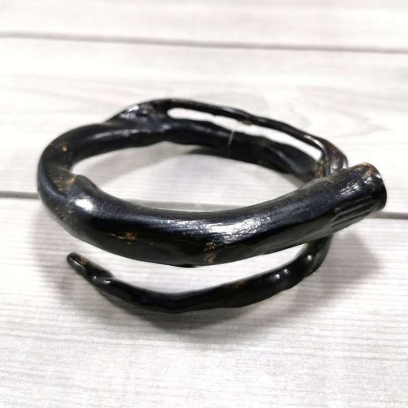 Jual Gelang Akar Bahar Hitam Original Ada Uratnya Di Seller Poetra Gems ...