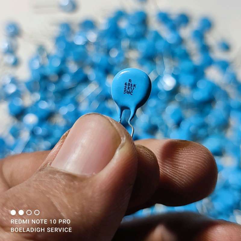 Jual 15 Pcs Capacitor 681 2KV 680pF 680p 2000V Keramik Kapasitor High ...