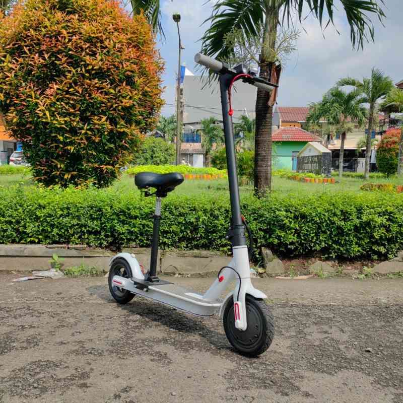 Jual Elektrik Scooter Skuter Listrik Original Harga Termurah April 2024 ...