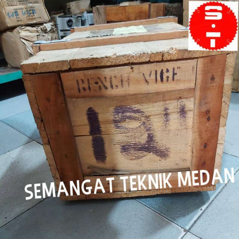 Jual 12 Bais Ragum Catok Paron Mesin Duduk Bench Vice 12 Inch Winston ...