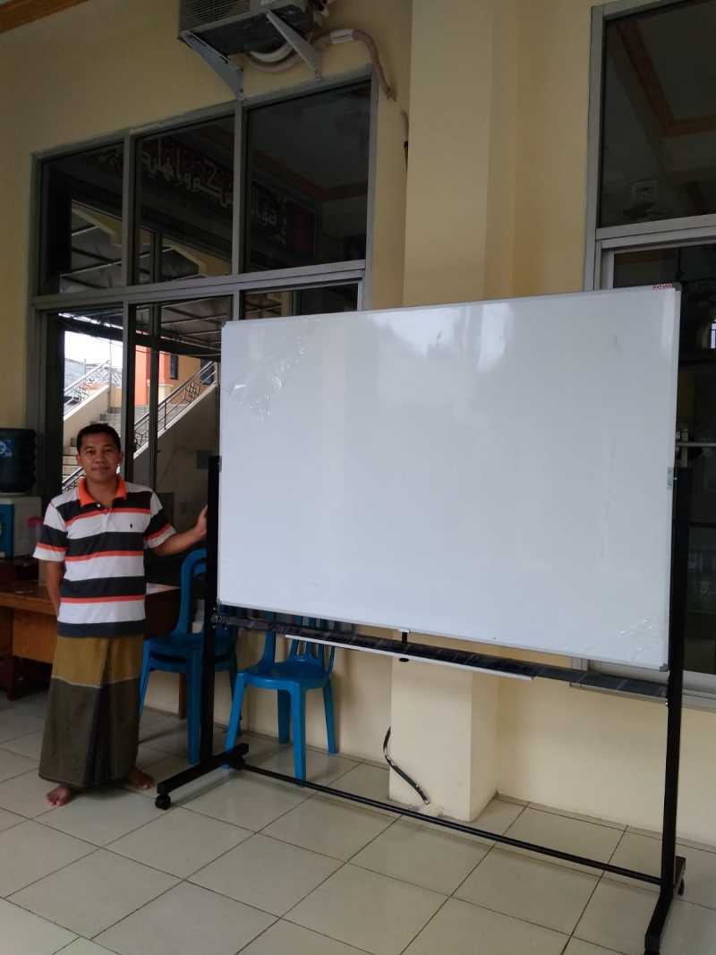 Jual Papan Tulis Whiteboard 120X240 Double face + Standing di Seller ...