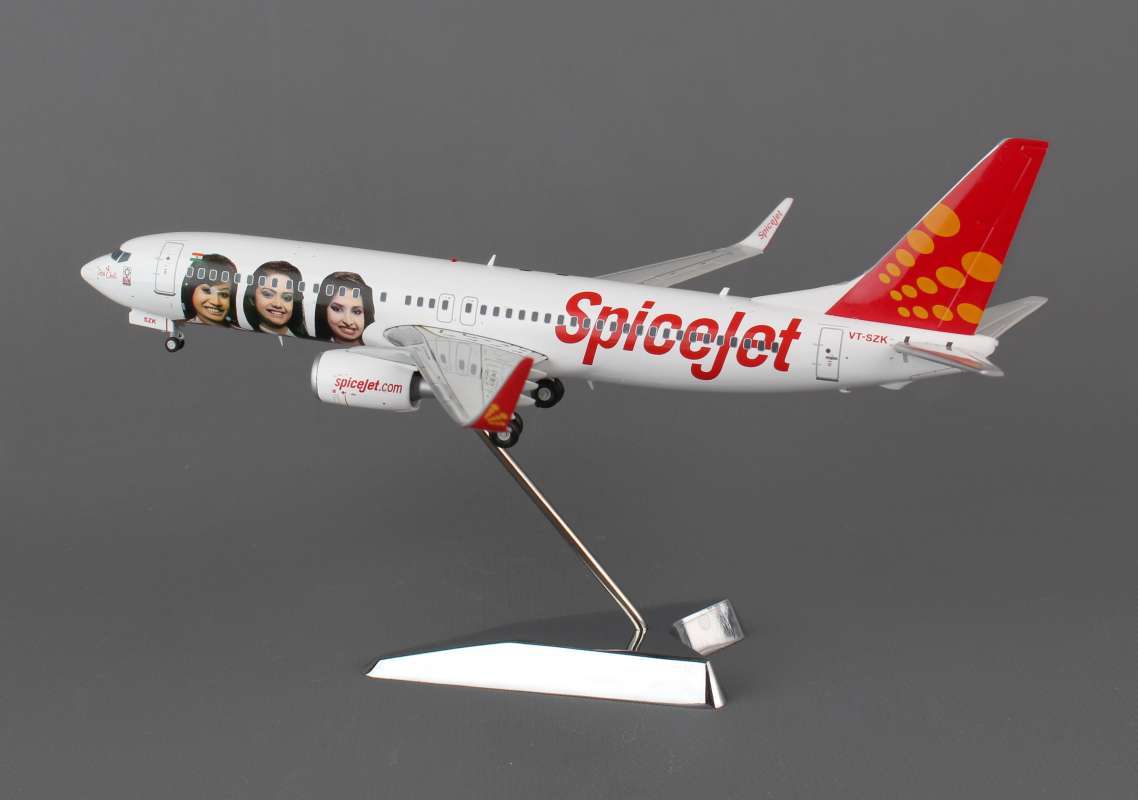 Promo Gemini Jets Spicejet B737-800W Employee Logo Jet 1/200 Scale ...