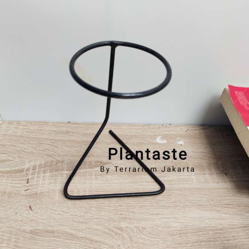 Promo Standing Planter Besi Hiasan Meja Untuk Ukuran Pot 10 Cm Diskon 5 ...