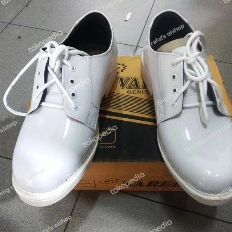 Jual Sepatu Putih pdk/Sepatu PDU Pelantikan Kulit Mengkilap - 41 di ...
