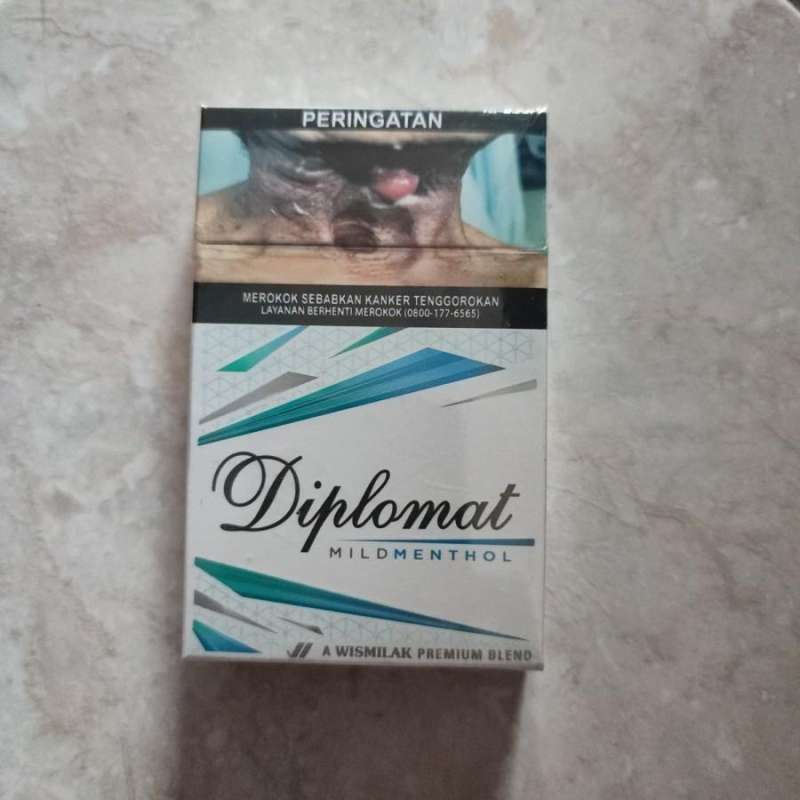 Jual (18+) Diplomat Mild Menthol 16 di Seller Trihanggo Mart ...