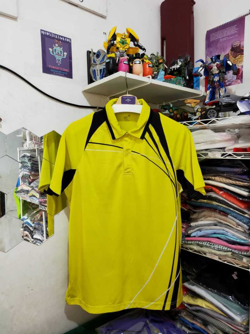 Jual Kaos Polo Li-ning Kuning Garis Hitam Putih di Seller Mosterswrong ...