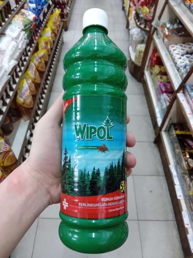 Jual WIPOL KARBOL CEMARA BOTOL 750ml di Seller Adam Dani Mini Market ...