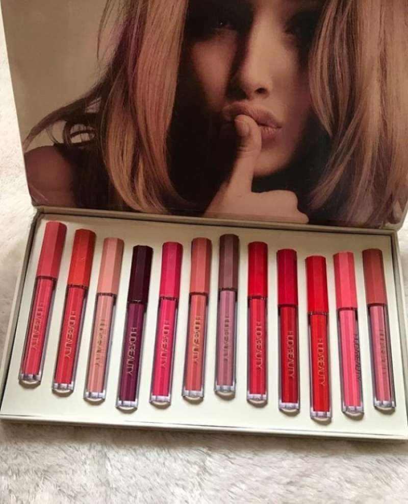 Jual Huda Beauty lipgloss Set 1 box isi 12 PCS di Seller Million Beauty ...