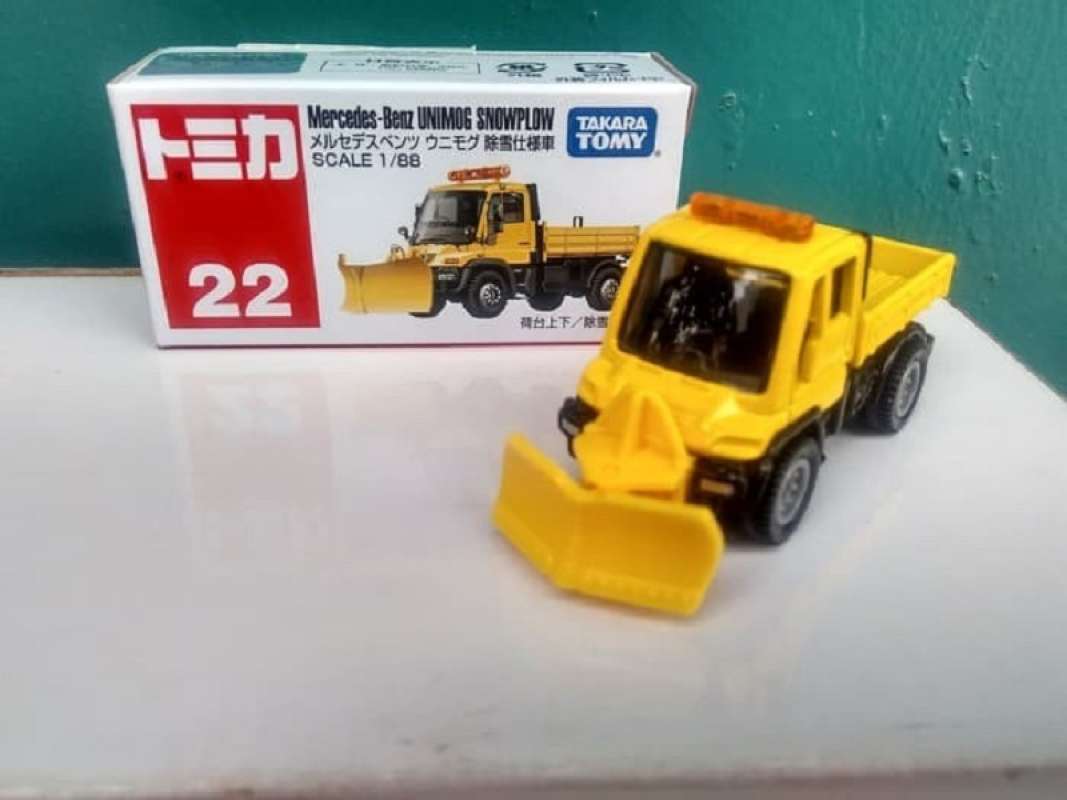 Jual diecast Tomica no 22 Mercedes Benz Unimog Snowplow miniatur mobil ...