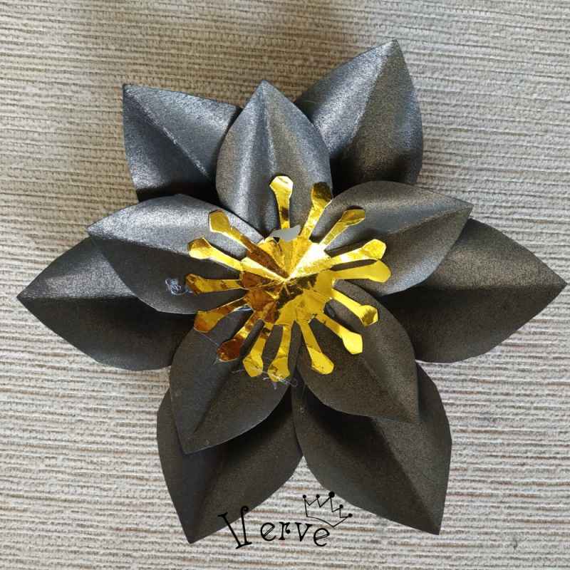 Jual Paper Flower - Bunga Papan Untuk Dekorasi / Karangan Bunga Dari ...