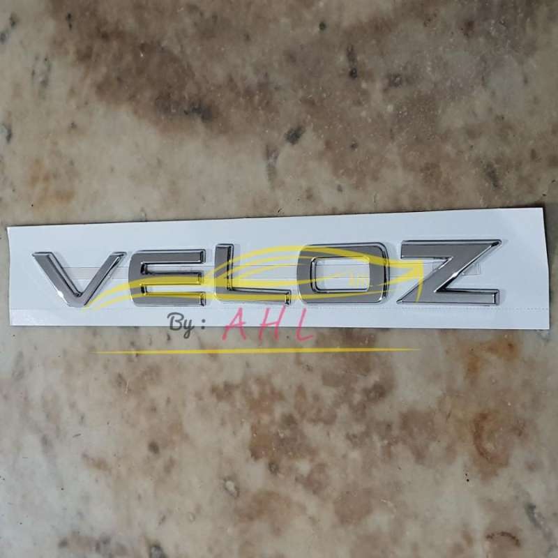 Jual Engine Hood Emblem Veloz/ Logo Veloz/Logo Kap Mesin Toyota Veloz ...