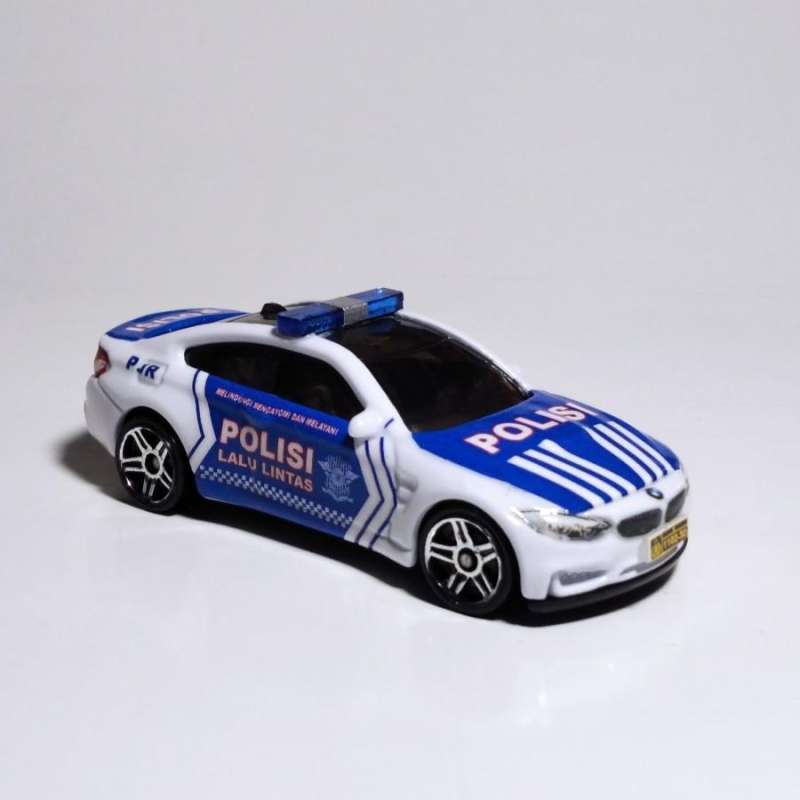 Jual Diecast Hotwheels Bmw Custom Polisi Indonesia Livery Baru di ...