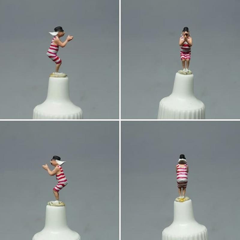 Jual OEM Tintin Thompson Swim HO Miniature Figure [1 : 87] di Seller ...