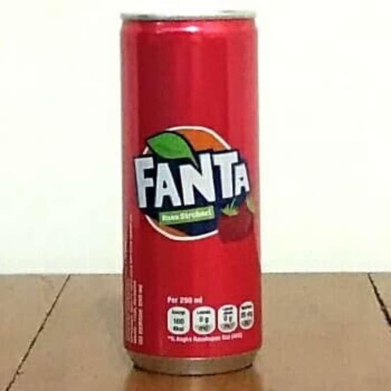 Jual Fanta Kaleng - 250 Ml (kemasan Karton) Di Seller Toko Eka Jamal ...