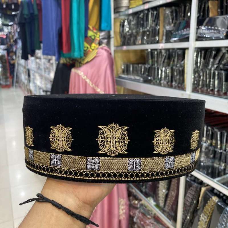 Jual Peci/kupiah Bordir Khas Pintu Aceh Beldu Bagus Di Seller ...