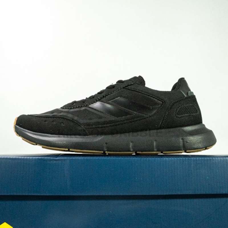 Jual Sepatu Lari/Running Mills Ultras Clasica Black 9700203 Original ...