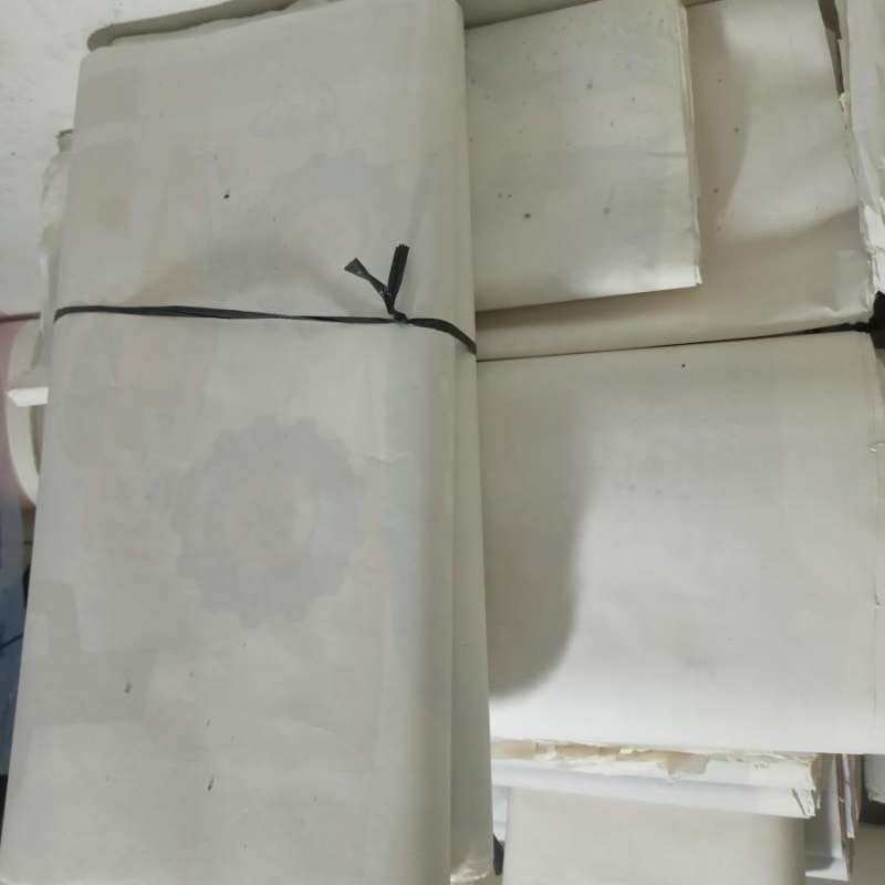 Jual Kertas Polos Hvo Per 1kg Di Seller Serbuk Kayu Jati Londo - Duri ...