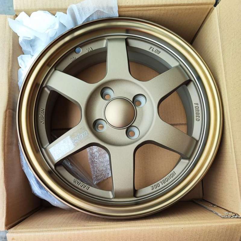 Jual VELG BARU RAYSCLUB FLOW FORMING TE37 TE 37 RING 15 PCD 4X100 ...