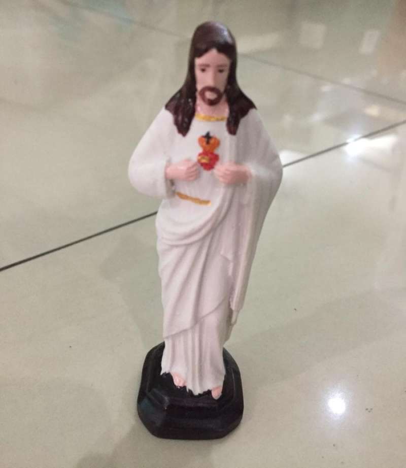 Promo Patung Kecil Tuhan Yesus Putih 10cm - Patung Rohani - Yesus Mini ... Promo Patung Kecil Tuhan Yesus Putih 10cm - Patung Rohani - Yesus Mini ...