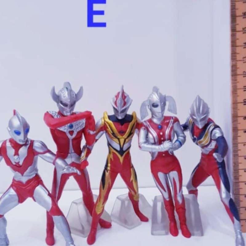 Jual Action Figure Set Ultraman - F Di Seller Toko Dolanan - Kalisari ...