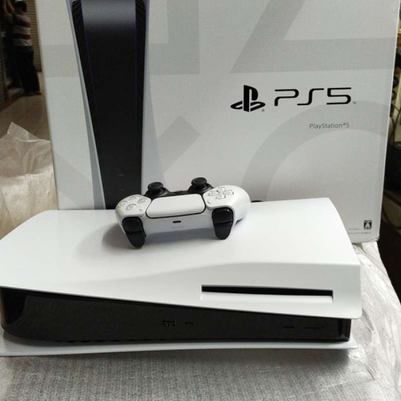 Jual ps5 sony playstation 5 disc version +2 stik controller di Seller Silvanna - Kota Jakarta ...