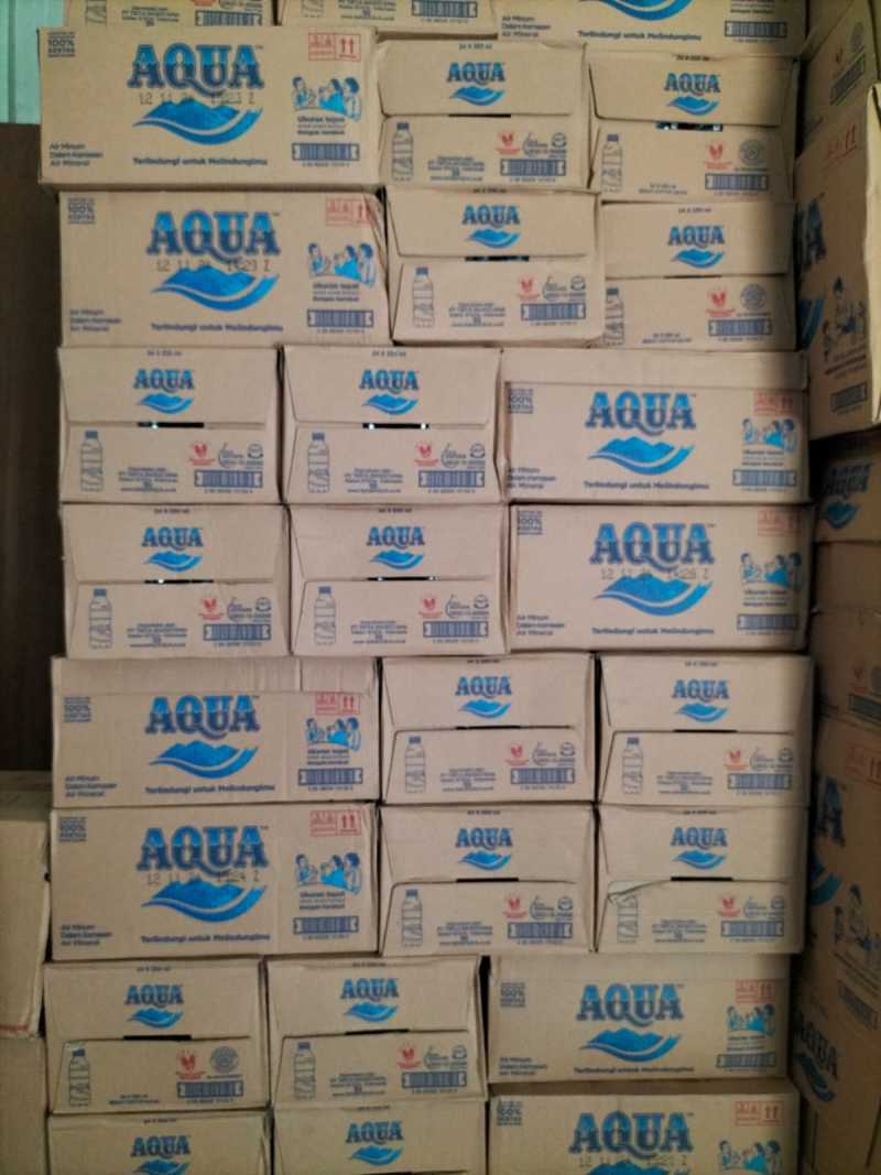 Jual Aqua Botol 600 Ml Terbaru - Harga Murah | Blibli.com