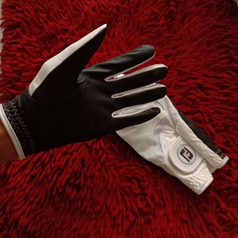 Promo SARUNG TANGAN GOLF WANITA KIRI KANAN SEPASANG Diskon 5% di Seller Bubblegeum Store - Kota ...