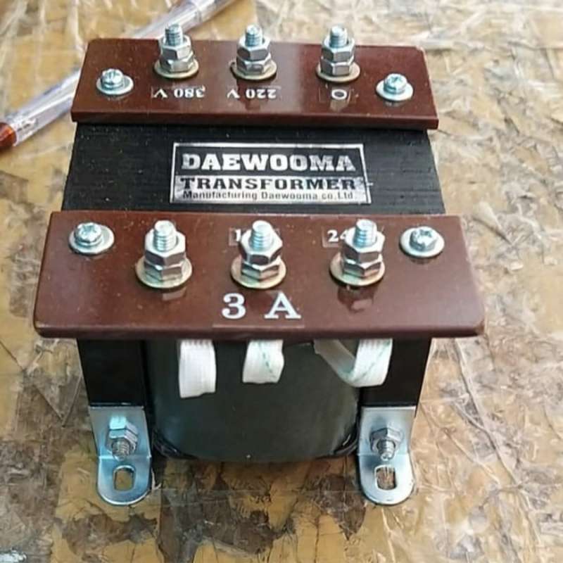 Jual Trafo Step Up Step Down 220V/380V to 12V/24V 3A Auto Transformer ...