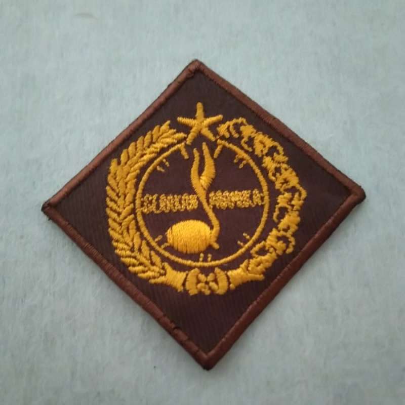 Jual Bed Pramuka Lengkap Original Harga Termurah Juni 2024 | Blibli