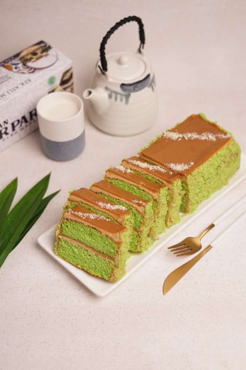 Jual Kue Medan Parpar Klepon Butterscotch Oleh-oleh Dari Kota Medan Di ...